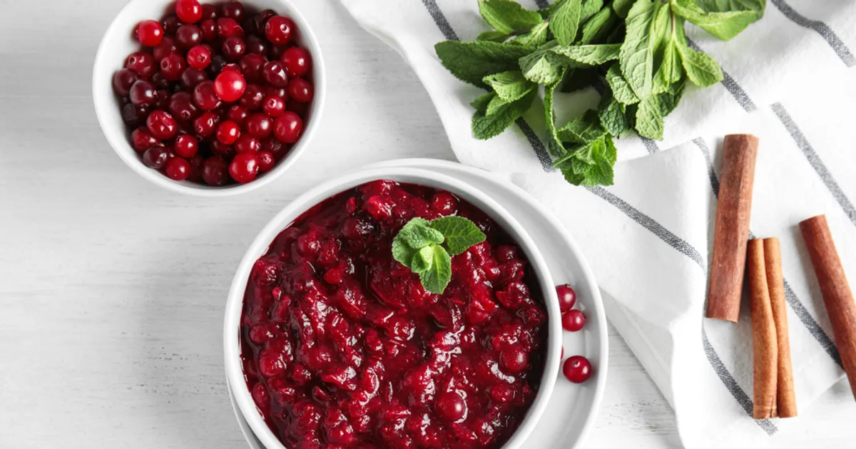 The Incredible Health Benefits of Cranberries - ActiveBeat - Your Daily ...